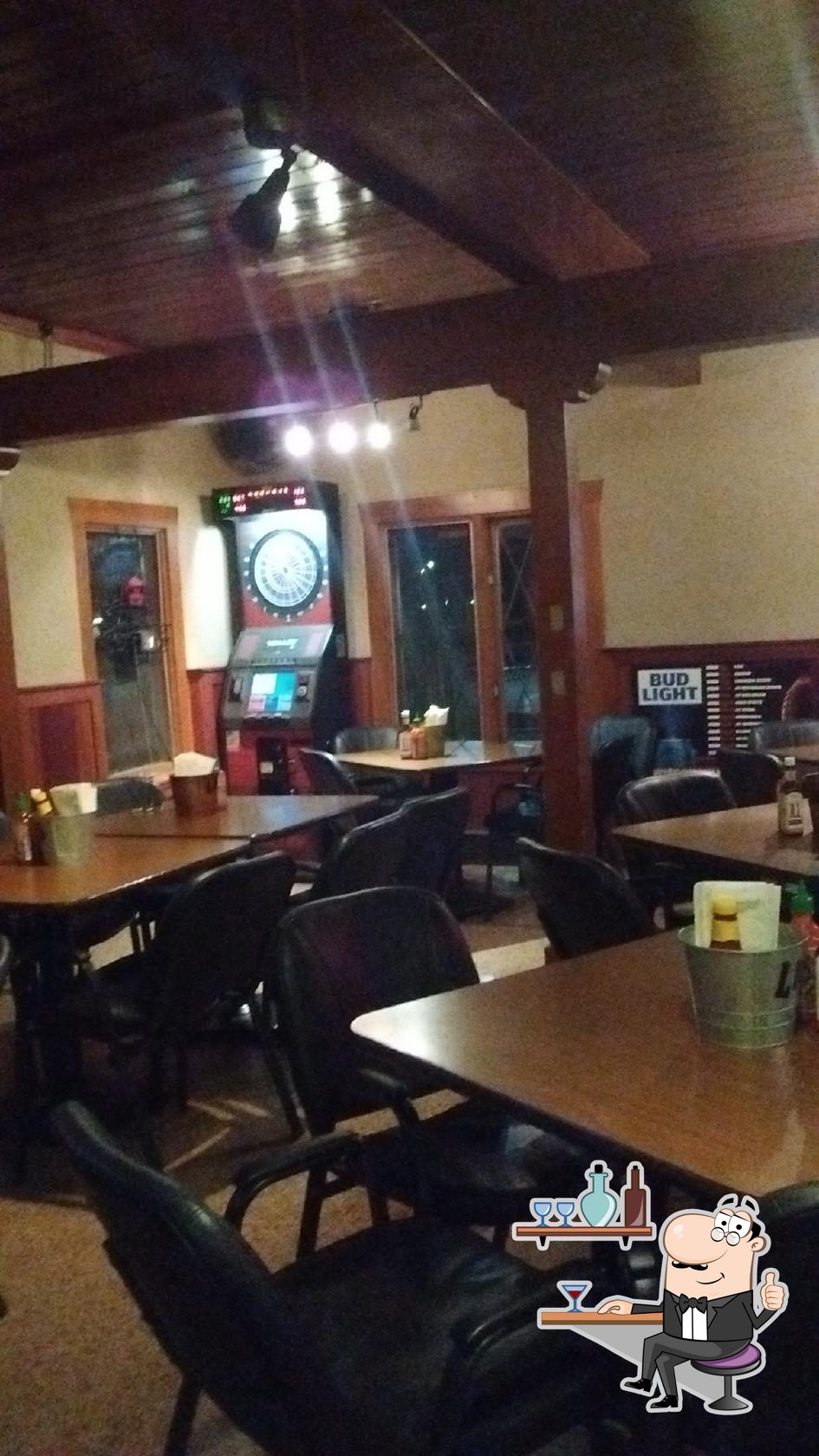 Licari's Bar & Grill, Madison - Restaurant menu, prices and reviews