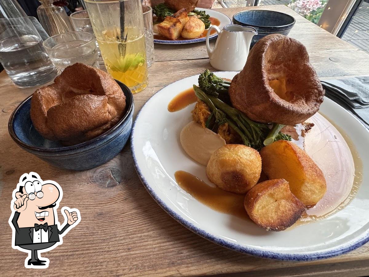Catch 22 Brasserie, Valley - Restaurant menu, prices and reviews