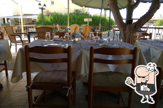 Psarou Fish Tavern- Pafos, Paphos - Restaurant menu, prices and reviews