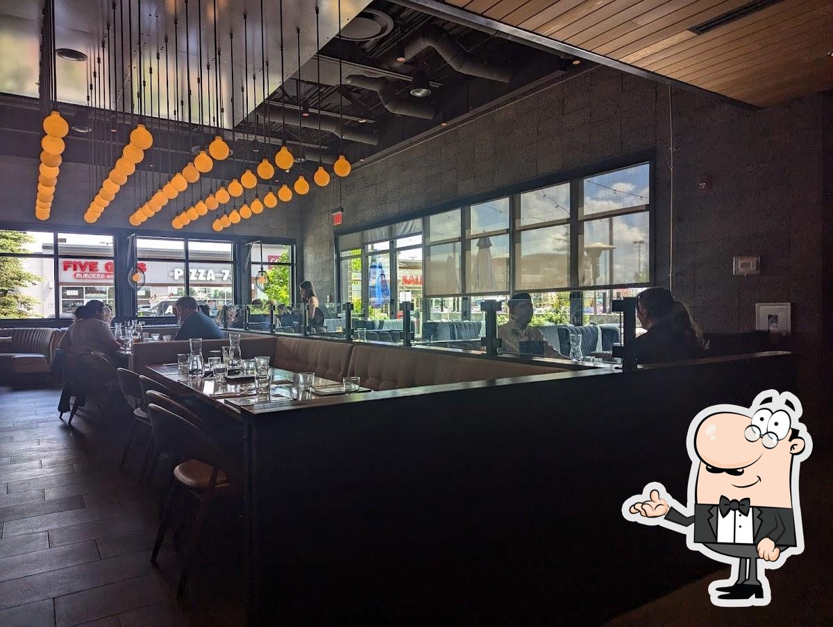 Earls Kitchen + Bar, Calgary - Restaurant menu, prices and reviews