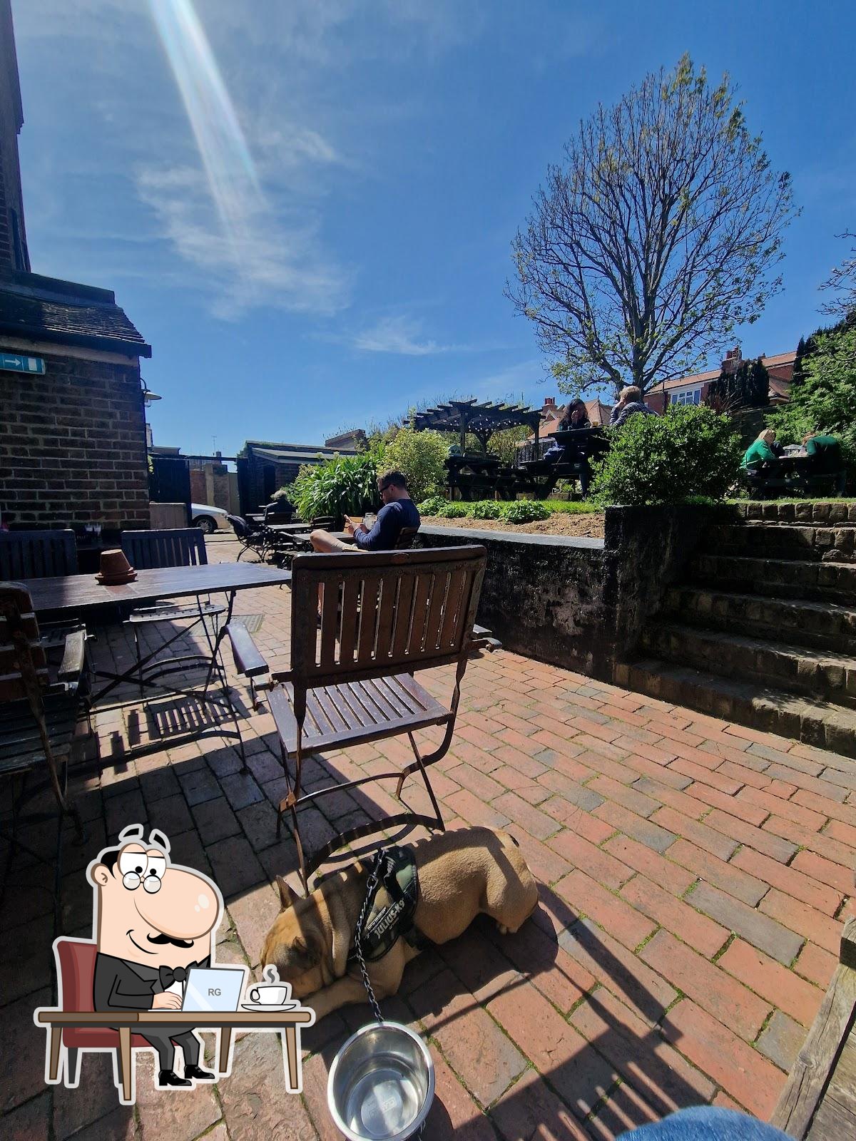 The Connaught Pub & Kitchen, Hove - Restaurant menu, prices and reviews