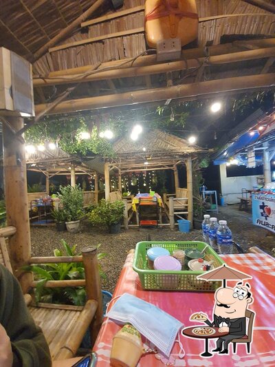 กุ๊กนัท ริมทาง, Ban Phru - Restaurant menu, prices and reviews