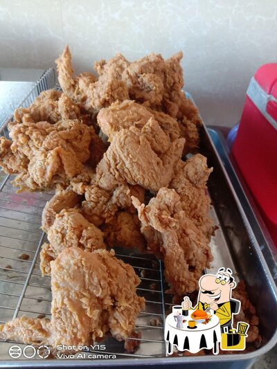 MARCON LECHON AND FRIED CHICKEN, Santiago de Ilocos - Menú del ...