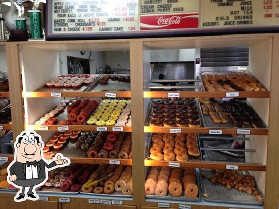 The Donuttery, Huntington Beach - Restaurant menu, prices and reviews