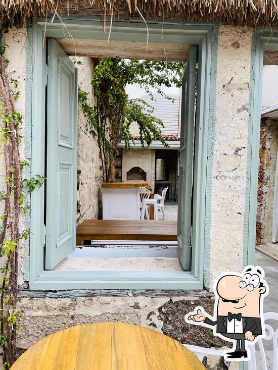 Alaca RestoBar, Чешме - Меню, цены и отзывы о ресторане