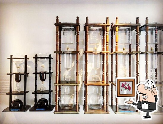 Harold's Coffee Lounge & Georgian Eatery, West Palm Beach - Restaurant ...