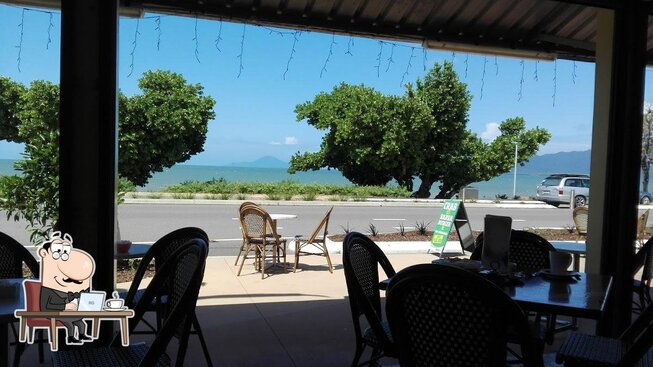 Cardwell Seaview Deli Cafe, Cardwell - Restaurant menu, prices and reviews
