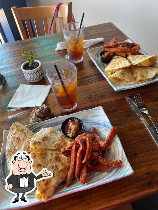 Bubbly Hen, Montgomery - Restaurant menu, prices and reviews
