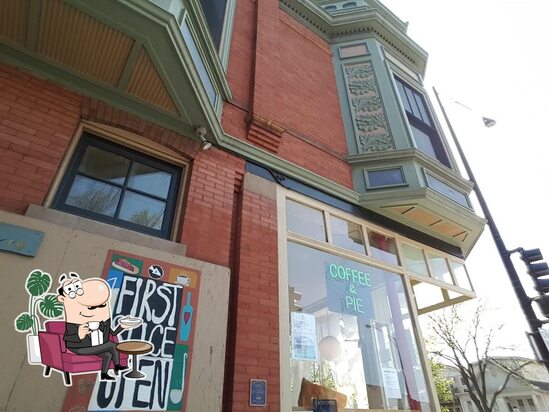 First Slice Pie Cafe, Chicago, Berwyn - Restaurant menu, prices and reviews