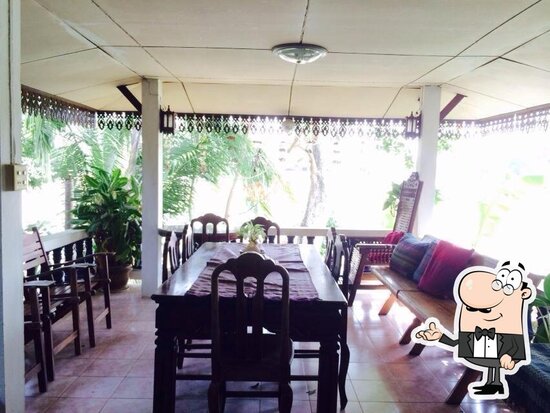 ขวัญกมล ริมยม โฮมสเตย์ Tha Chai, Tha Chai - Menú del restaurante ...