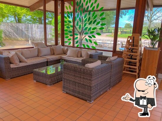 The Treehouse Café, Calne - Restaurant menu, prices and reviews