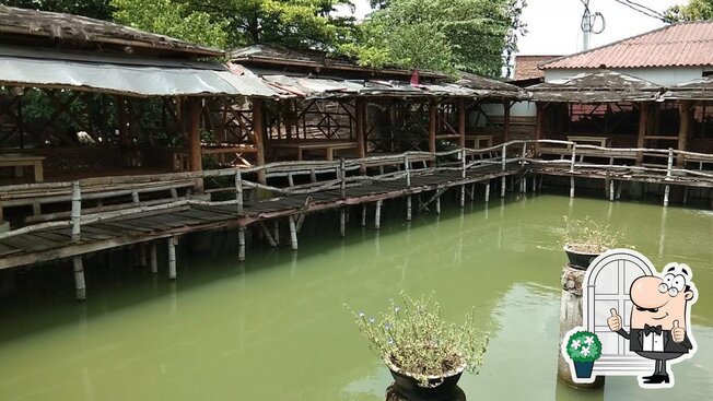 Rumah Makan Rumadi, Krian - Menú del restaurante, precios y reseñas