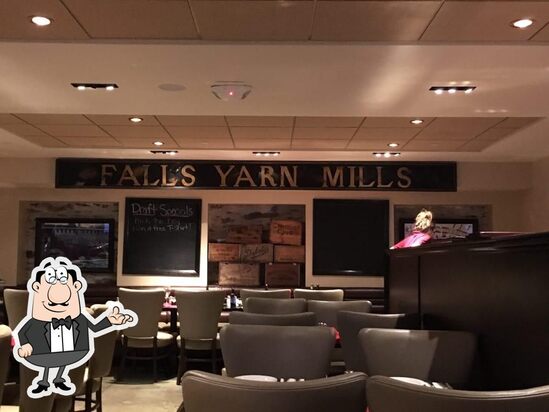 River Falls, Woonsocket - Restaurant menu, prices and reviews