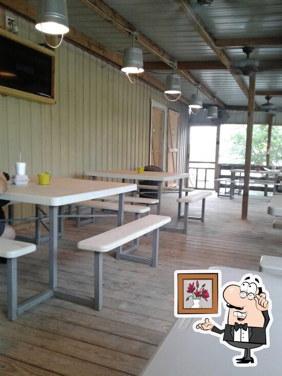 Bar-B-Que Hut, Magnolia - Restaurant menu, prices and reviews