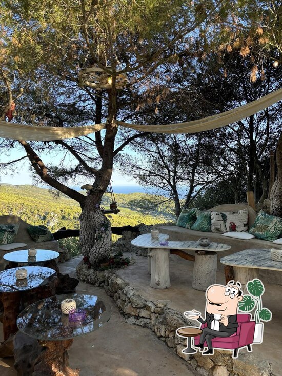 Cave Damianos Restaurant - Restaurant menu, prices and reviews