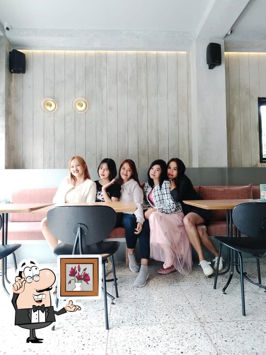 Byron Selective, Semarang - Restaurant menu, prices and reviews