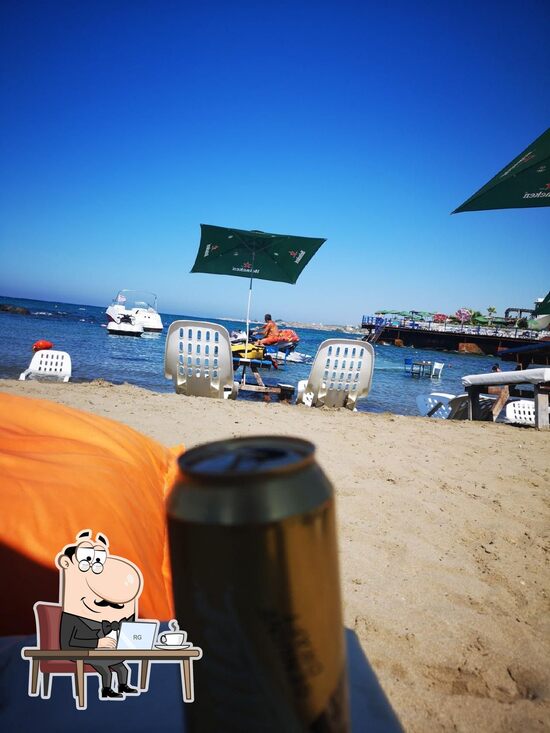 Fly Inn: Beach, Bar, Restaurant & Café, Lapta - Restaurant menu, prices ...