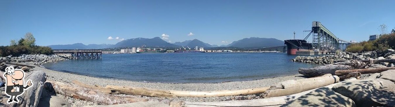 New Brighton Pool Concession, Vancouver - Restaurant menu, prices and ...