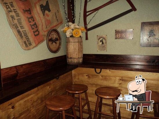 Sumner Country Restaurant & Daisy's Saloon, Somersworth - Restaurant ...
