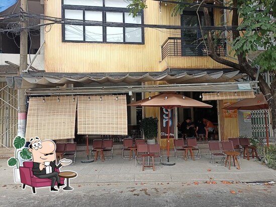 LYN Cà phê, Da Nang - Restaurant menu, prices and reviews