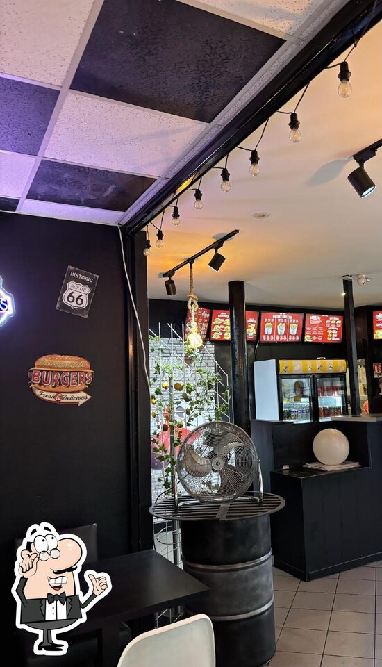 MASTER CHICKEN, Montbéliard - Restaurant menu, prices and reviews