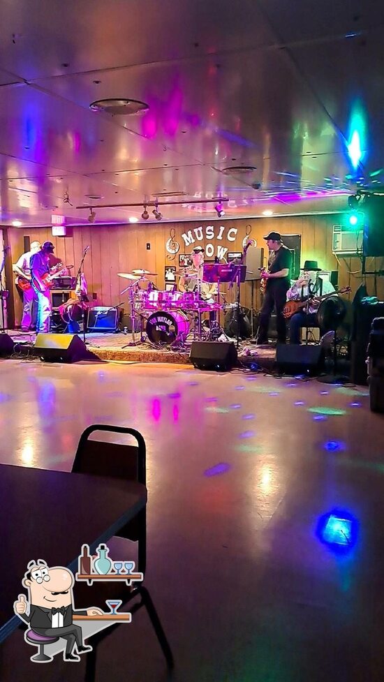 Willy’s Pub & Grub, Vandalia - Restaurant menu, prices and reviews