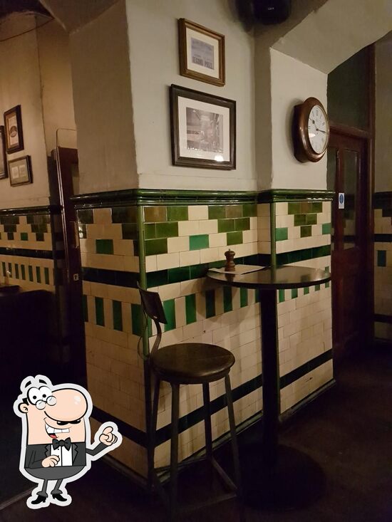 Old Tom's Bar, London - Restaurant menu, prices and reviews