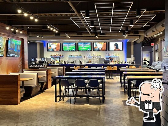 Topgolf St. Louis - Chesterfield, Chesterfield - Restaurant menu ...