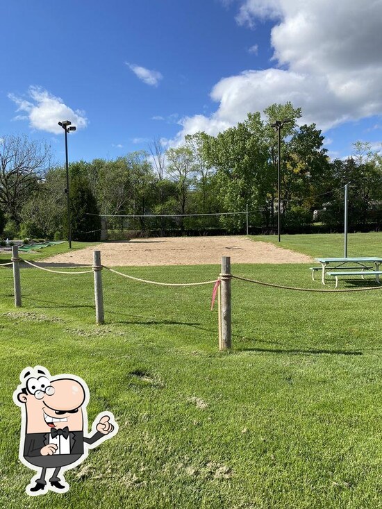 Ground Round, Neenah - Restaurant menu, prices and reviews