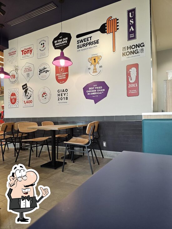 Jollibee, Red Deer - Menú del restaurante, precios y reseñas