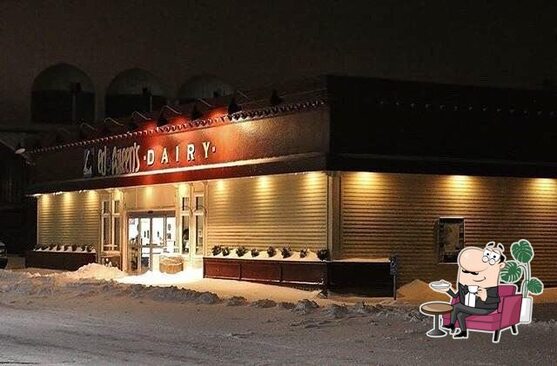 Edaleen Dairy, Lynden - Restaurant menu, prices and reviews