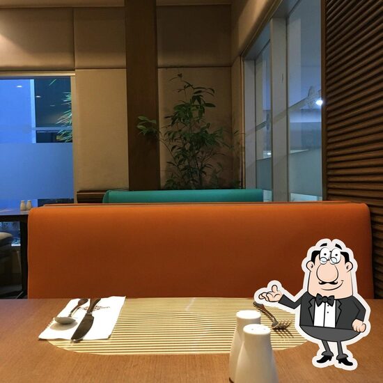 Floating Island Restaurant, Makati - Restaurant menu, prices and reviews