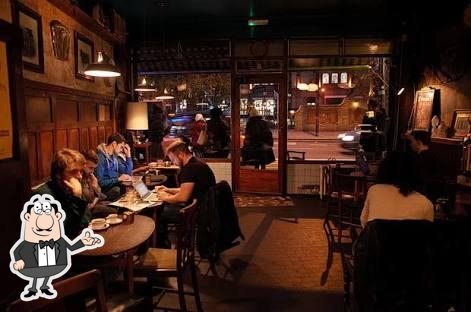 Oval Café, London, Oval - Restaurant menu, prices and reviews