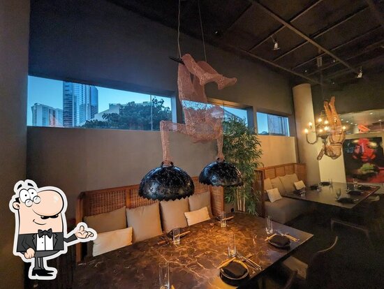 Stage Restaurant, Honolulu - Restaurant menu, prices and reviews