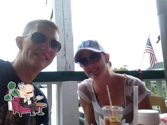 Grillin & Chillin Waterfront Cafe, Mackinac Island - Restaurant menu ...