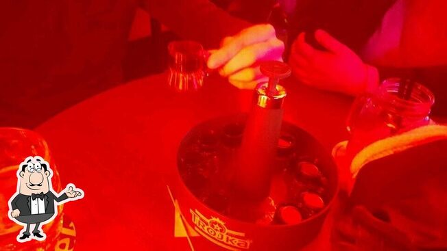 Club Smokey, Amsterdam - Speisekarte, Preise und Bewertungen