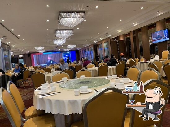 Yuu Seafood Restaurant, Calgary - Restaurant menu, prices and reviews