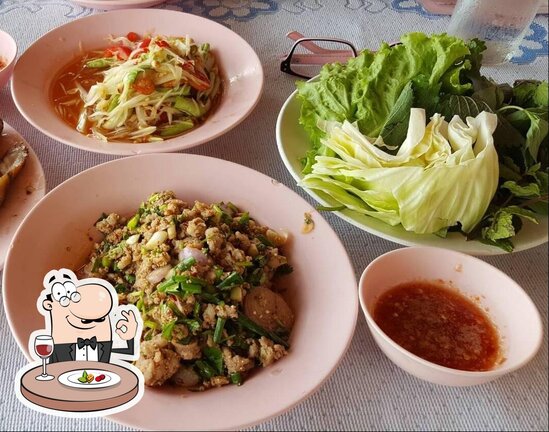 ไฉนโภชนา ไก่ย่างพังโคน, Phang Khon - Menú del restaurante, precios y reseñas